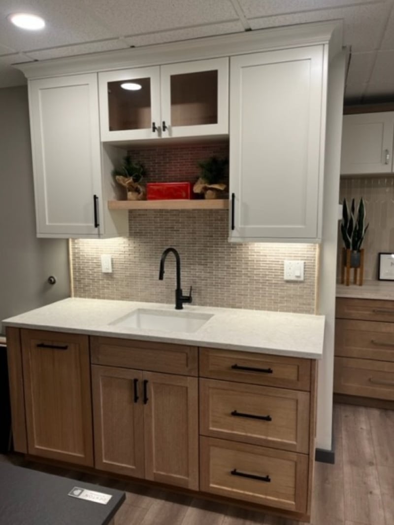 DRK Home Page - Design Right Kitchens - We build baths, custom built ...